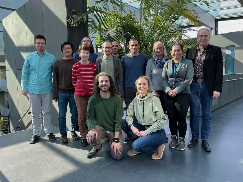 Automatentheorie – International Center for Computational Logic